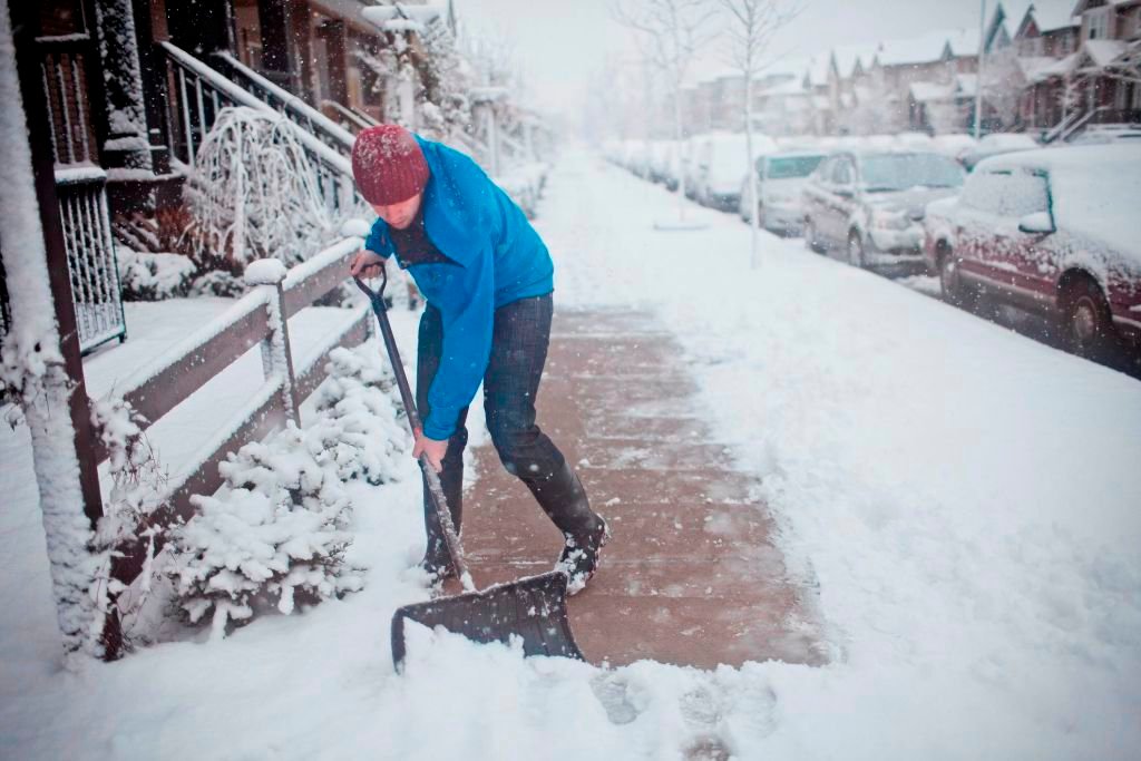 Don't Let This Winter Snow Give Your Joints a Snow Frost – A Guide to ...