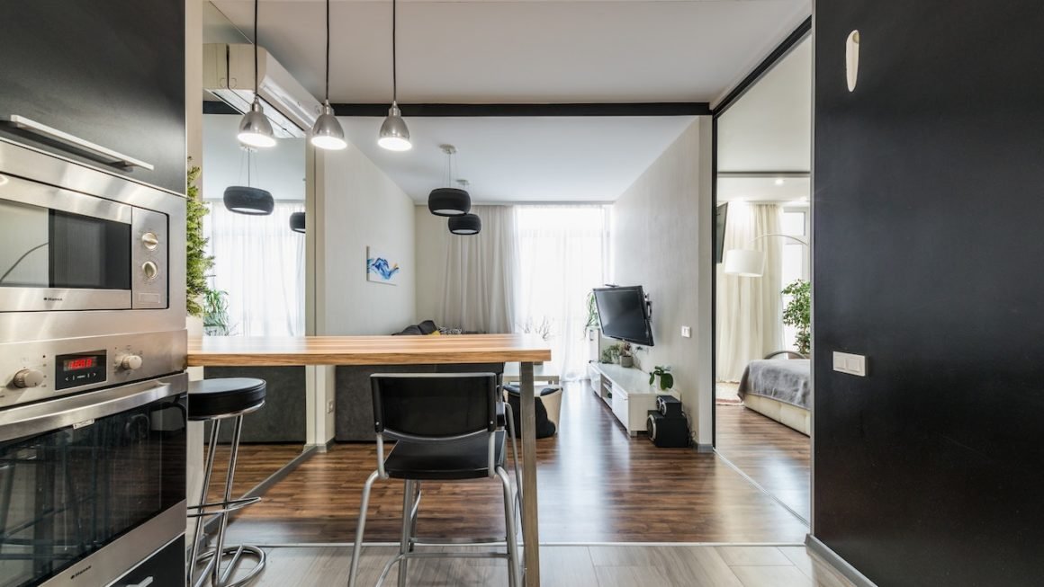 8 Ways to Maximize Your Space Living in a Studio Apartment - A DIY Projects